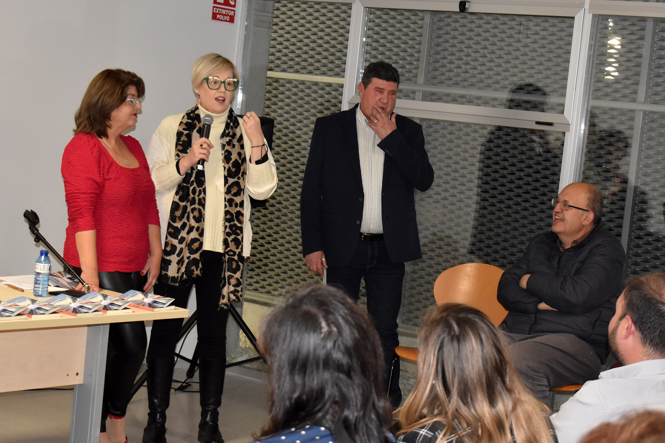 La comunicadora Lola Mateo presenta "¿Quién soy?”, su primera novela | Las Torres de Cotillas